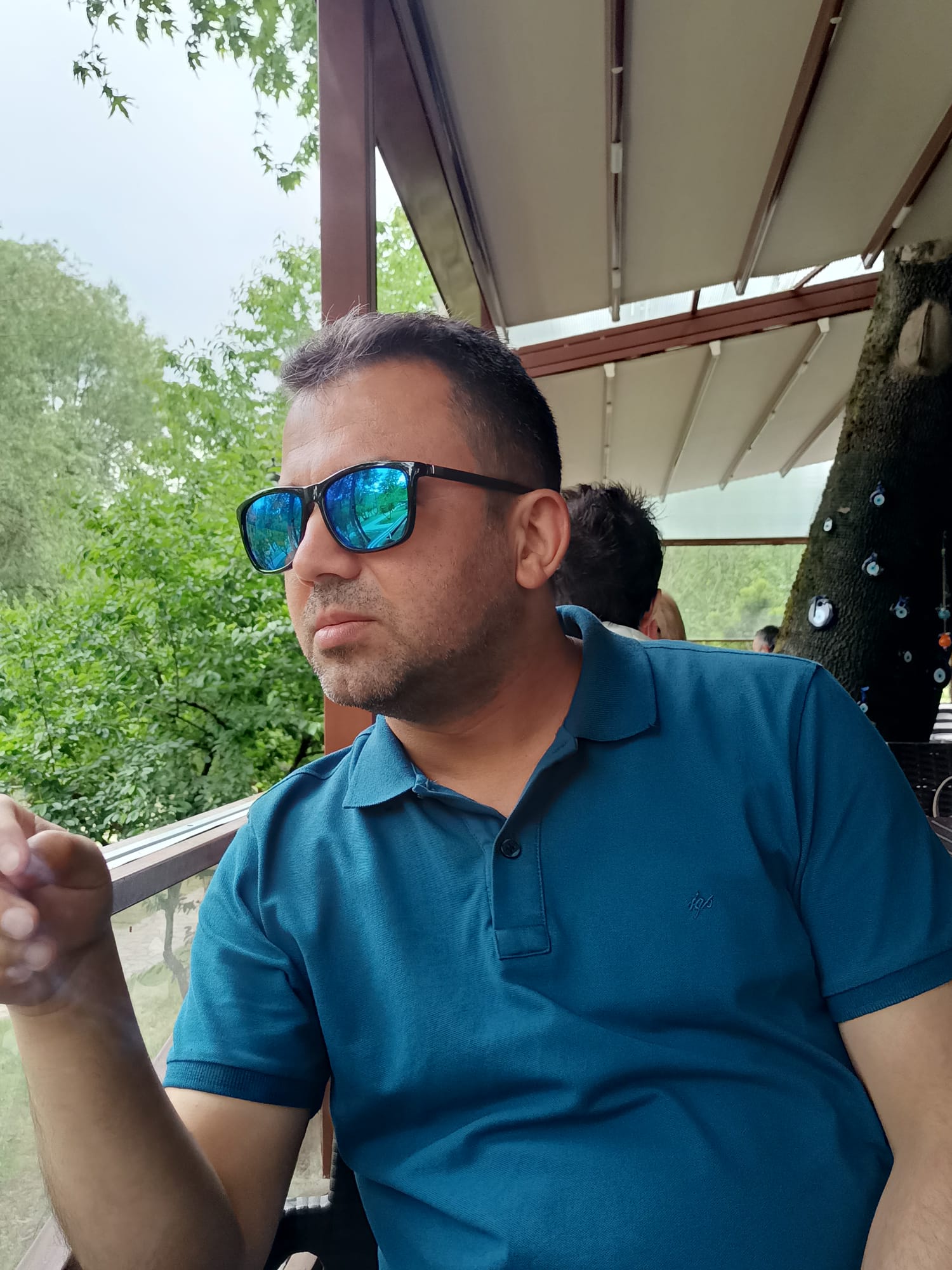 Giden Yalan Oldu Kalansa Ziyan - Alemnedio